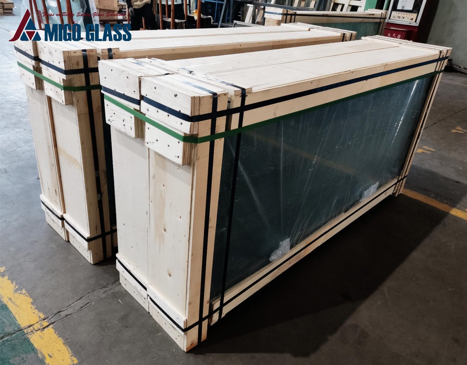 What Is The Difference Between Clear vs Ultra-Clear Glass?